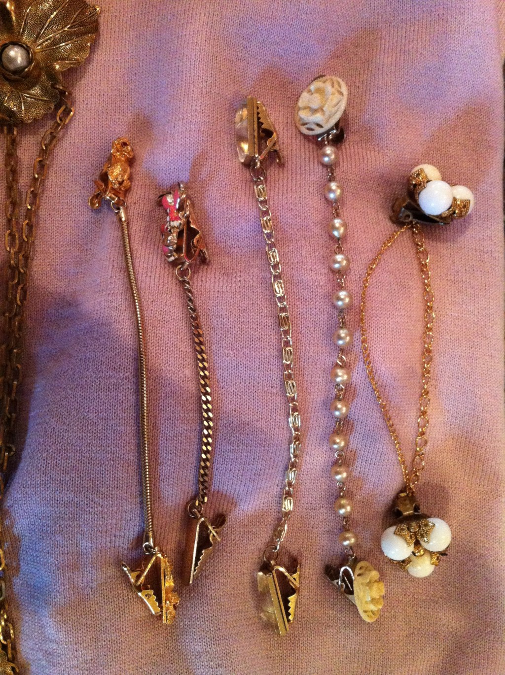 Sweater Pin Obsession | I Am Stepher